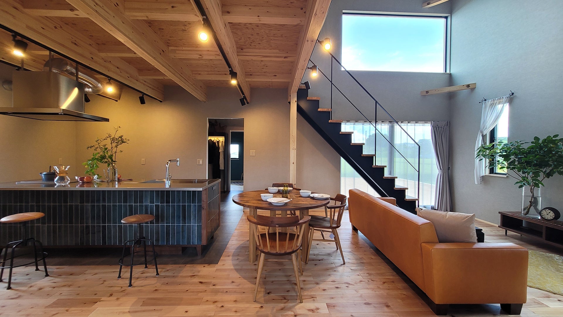 『古民家ライクな新築住宅』2025年 – UTSUMIoriental